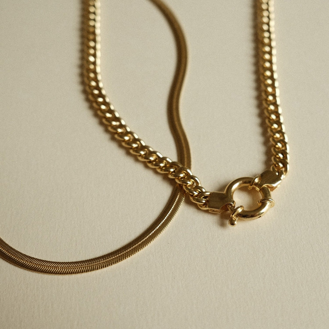 Het verschil tussen gold plated, goud vermeil & verguld | Oro Jewels